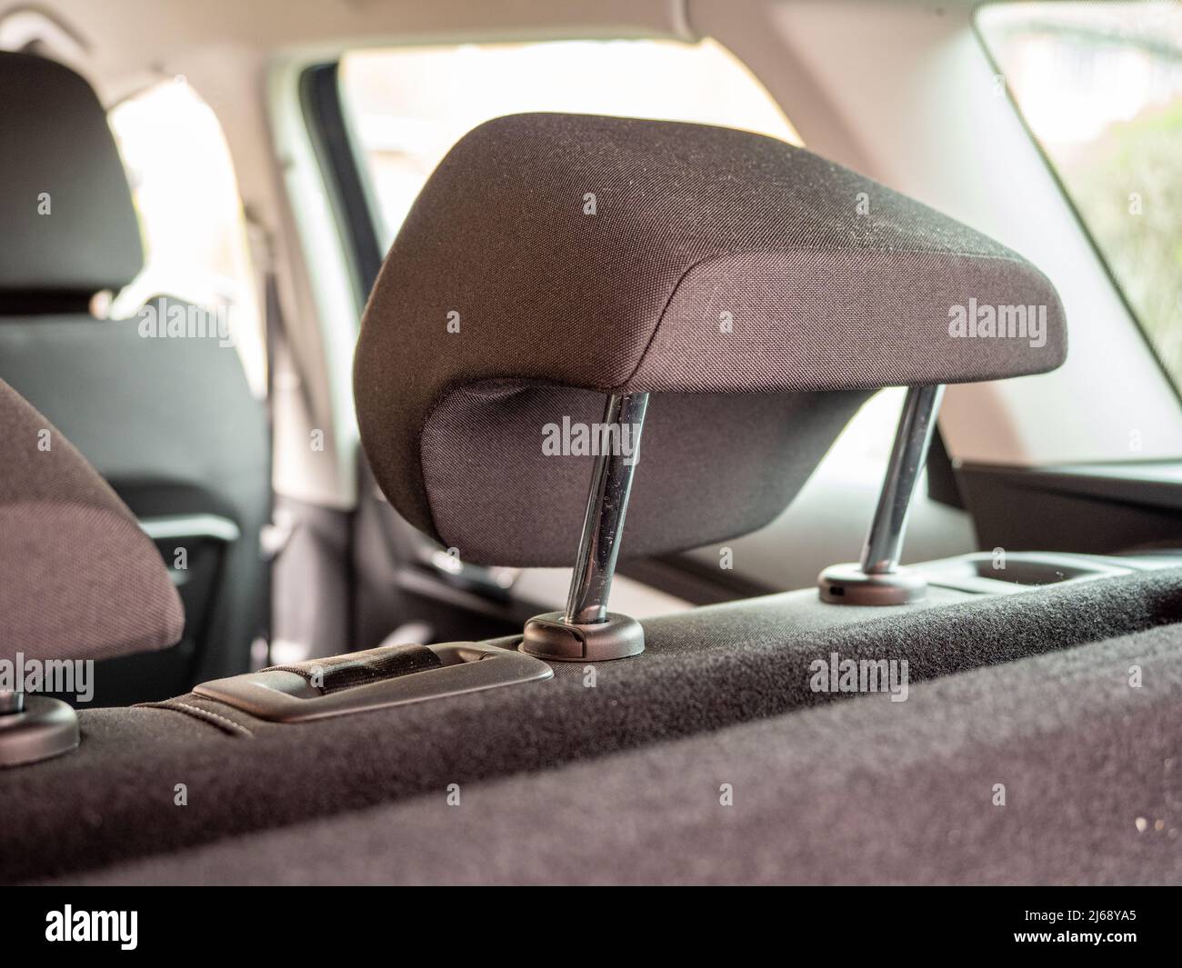 Neck brace rear hi-res stock photography and images - Alamy