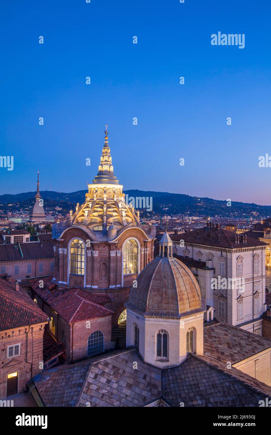 Shroud of turin light hi-res stock photography and images - Alamy