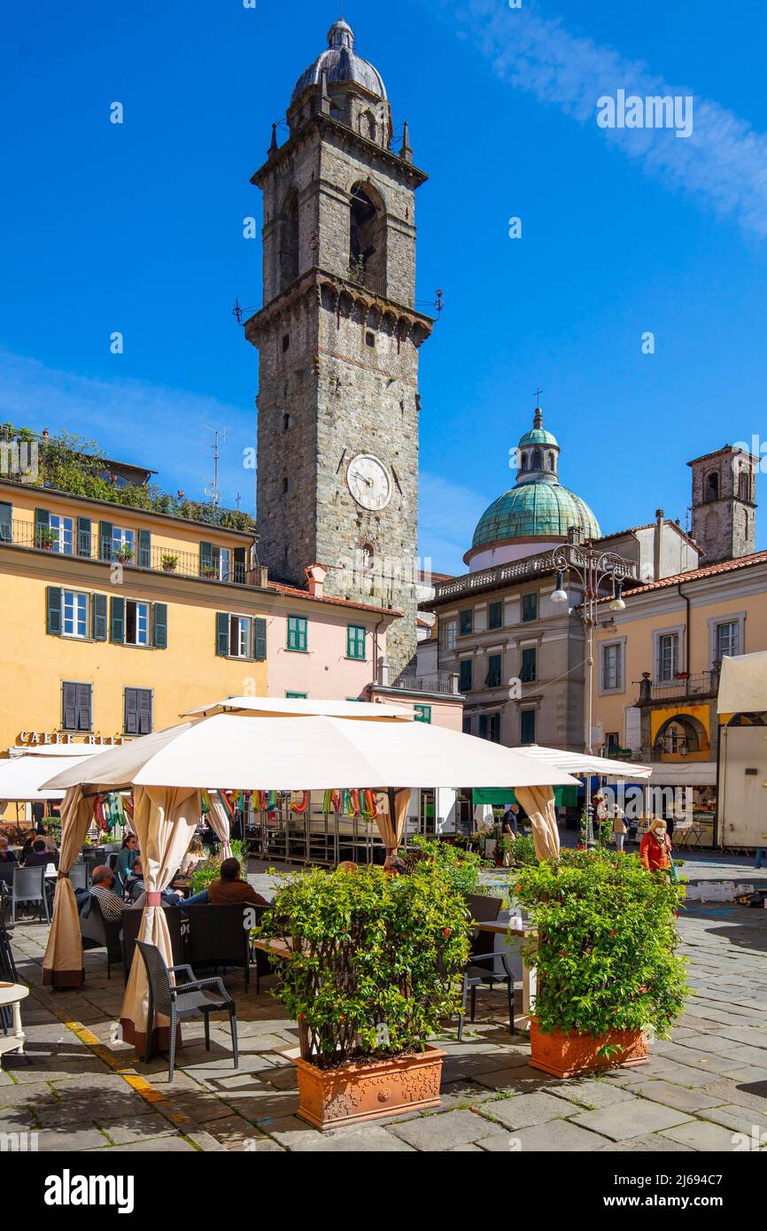Piazza della Repubblica, Pontremoli, Massa-Carrara, Tuscany, Italy ...
