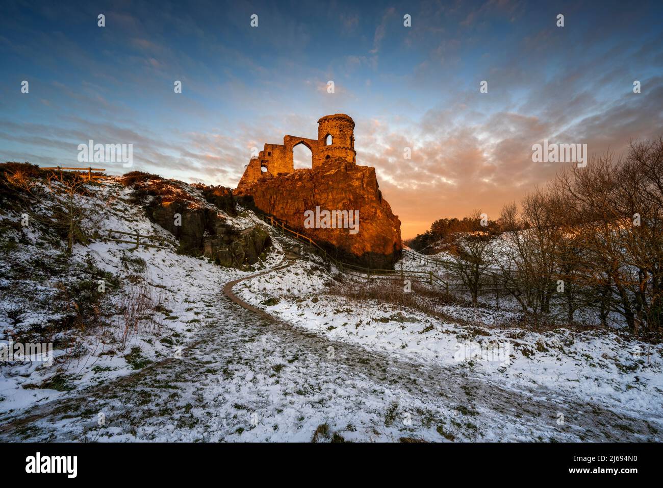 Winter sunrise at the Folly of Mow Cop, Cheshire, England, United ...