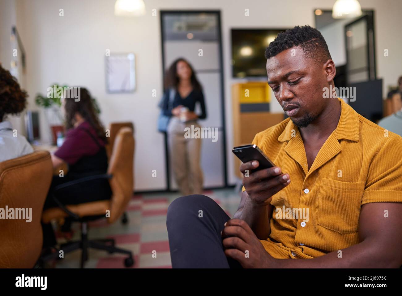 Bored at work hi-res stock photography and images - Alamy