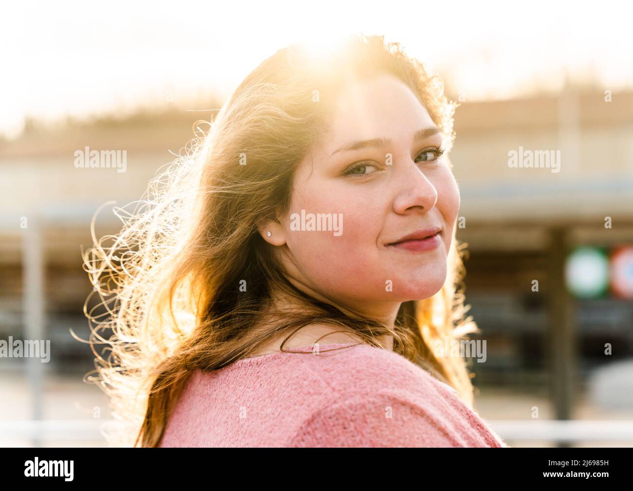 Curvy woman posing for camera hi-res stock photography and images - Alamy