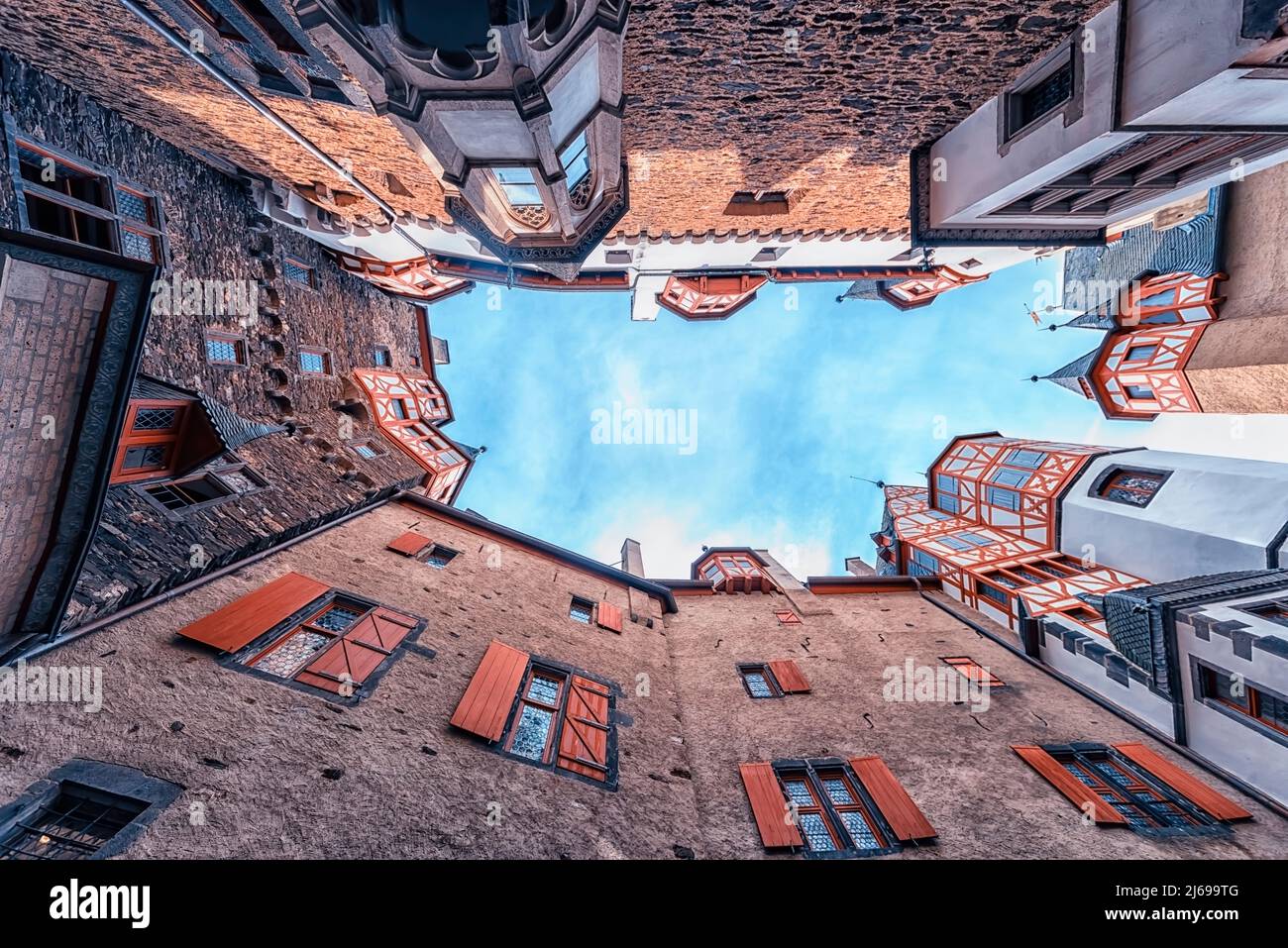 Eltz castle medieval old palace hi-res stock photography and images - Alamy