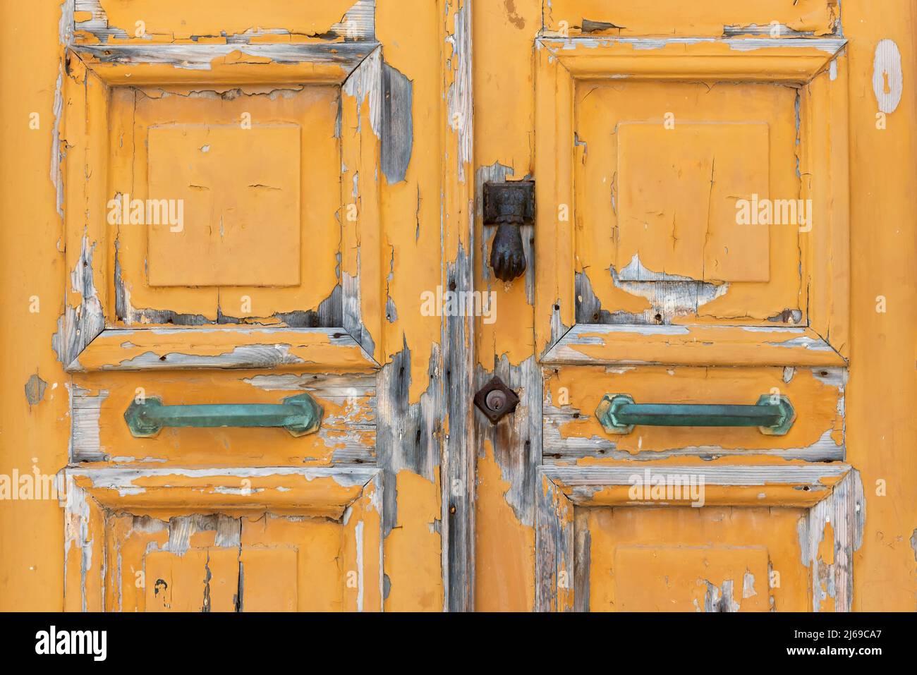 Old yellow door Stock Photo - Alamy