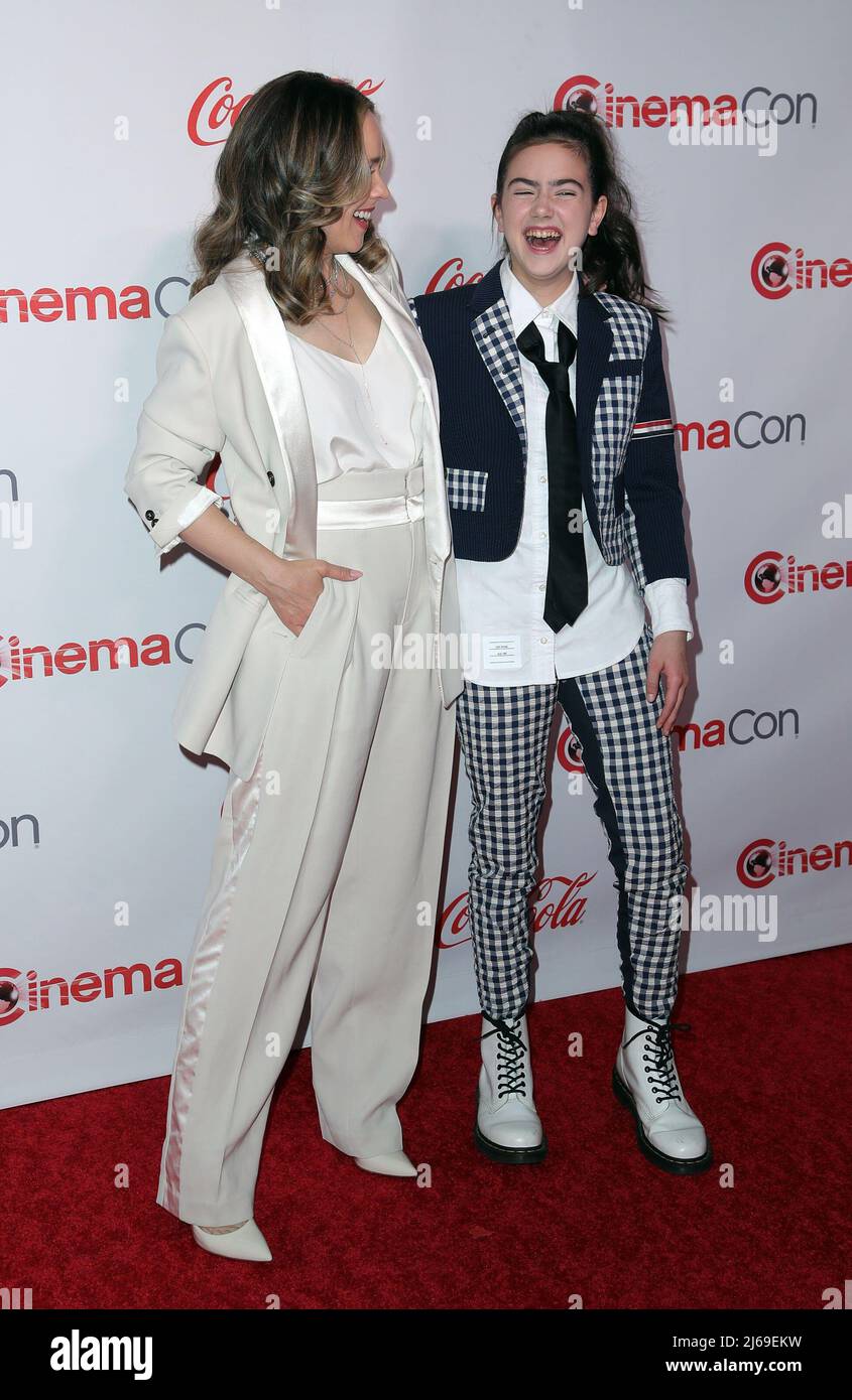 Las Vegas, USA. 28th Apr, 2022. Rachel McAdams, Abby Ryder Fortson at ...