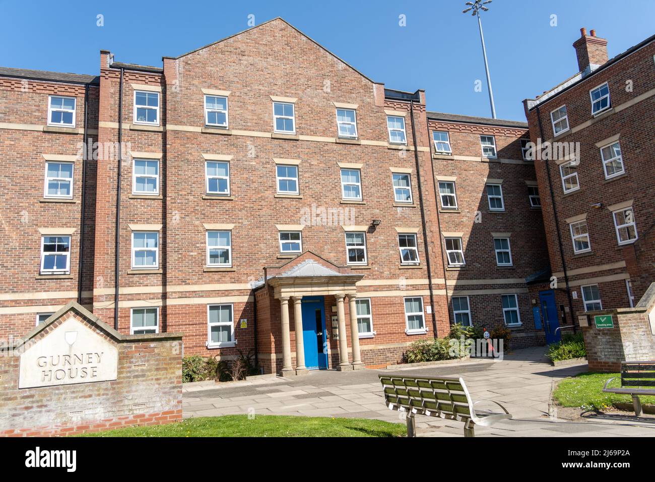 Multi occupancy housing hi-res stock photography and images - Alamy