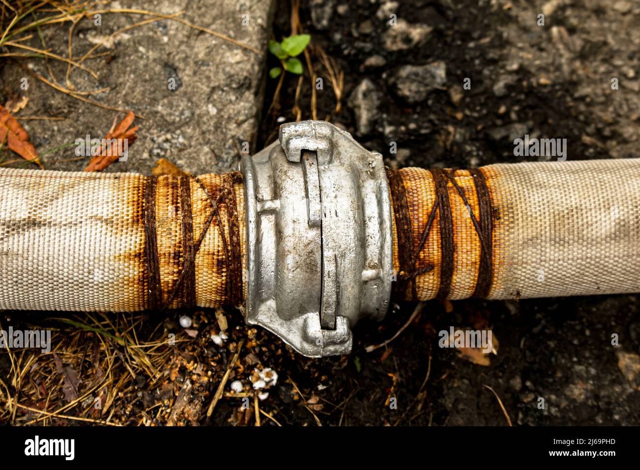 Connection of pipes for pumping water from the pond using a coupling ...