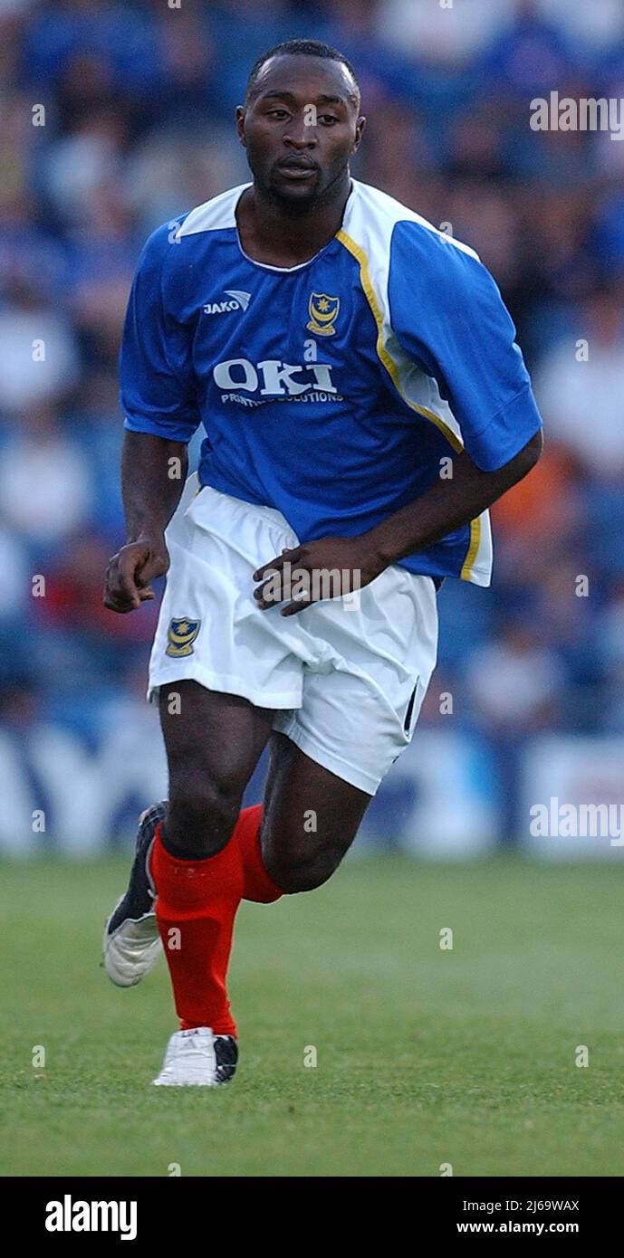 PORTSMOUTH V DEN HAAG 5-08-05 LOMANA TRESOR LUA LUA PIC MIKE WALKER ...