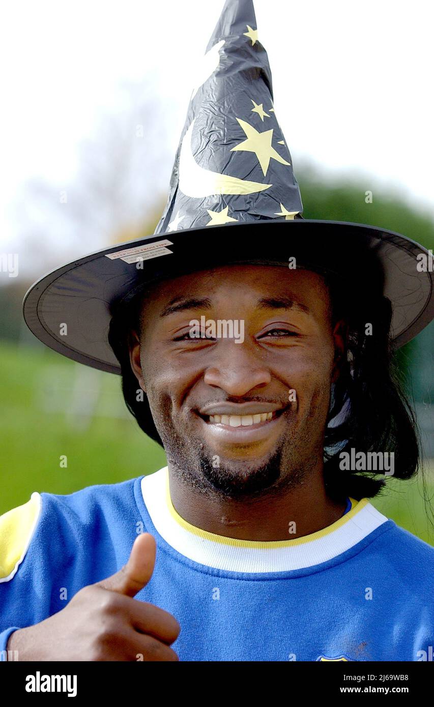 PORTSMOUTH STRIKER LOMANA LUA LUA READY TO WEAVE HIS MAGIC ON ... PORTSMOUTH STRIKER LOMANA LUA LUA READY TO WEAVE HIS MAGIC ON ...