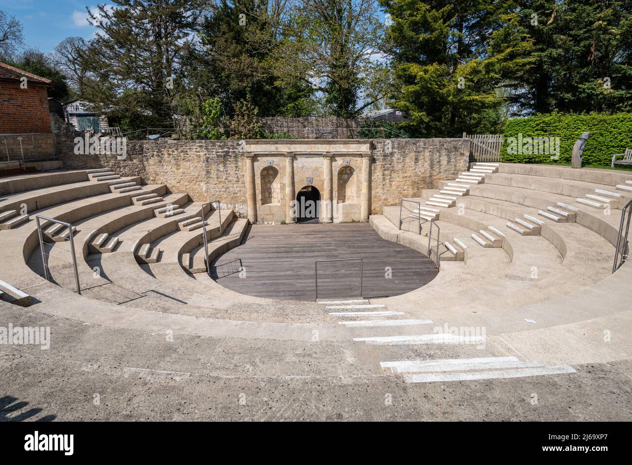 An open air theatre hi-res stock photography and images - Alamy