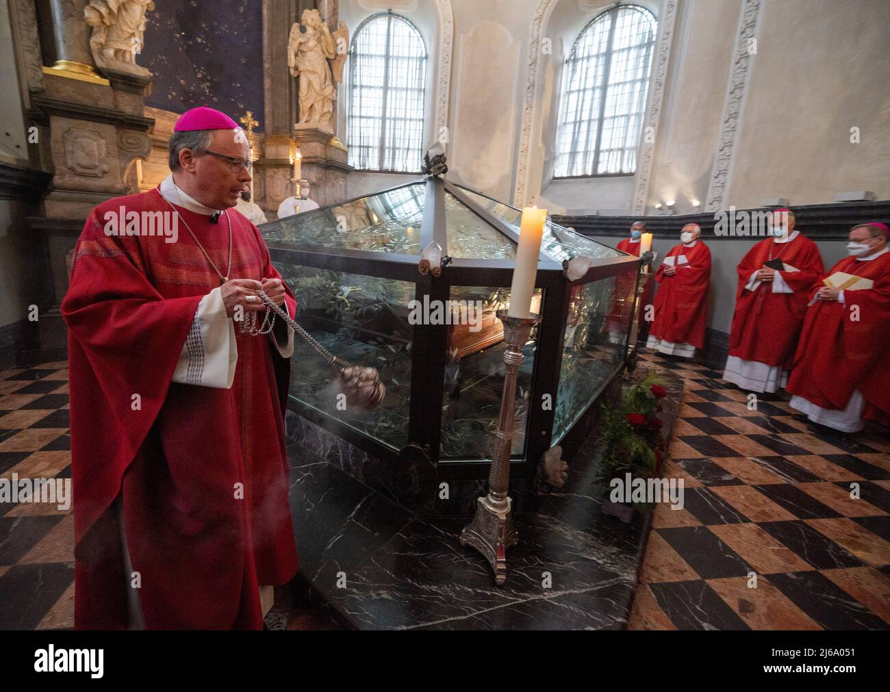 Holy skirt hi-res stock photography and images - Alamy