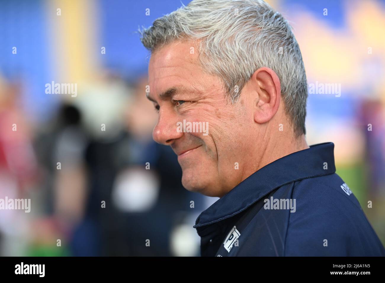 Daryl Powell Head Coach of Warrington Wolves during the pre match ...