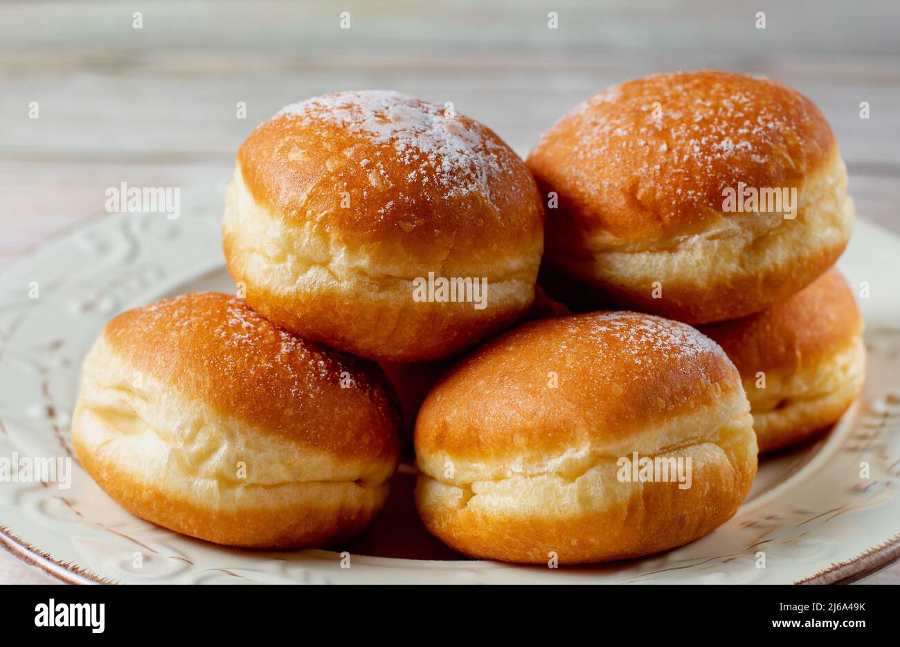 Traditional austrian and german krapfen, berliner, donuts ...