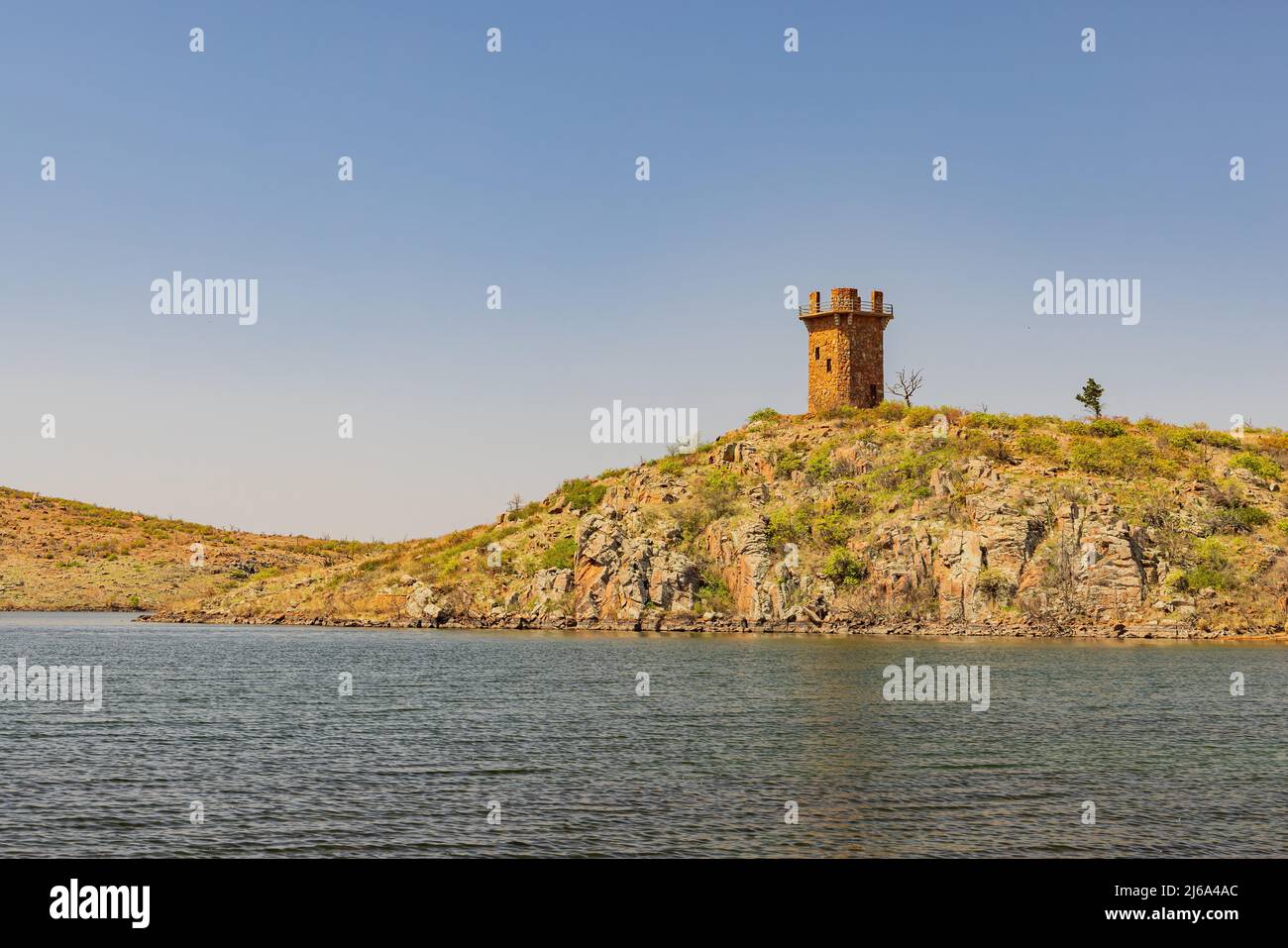 Sunny view of Lake Jed Johnson Tower at Oklahoma Stock Photo - Alamy