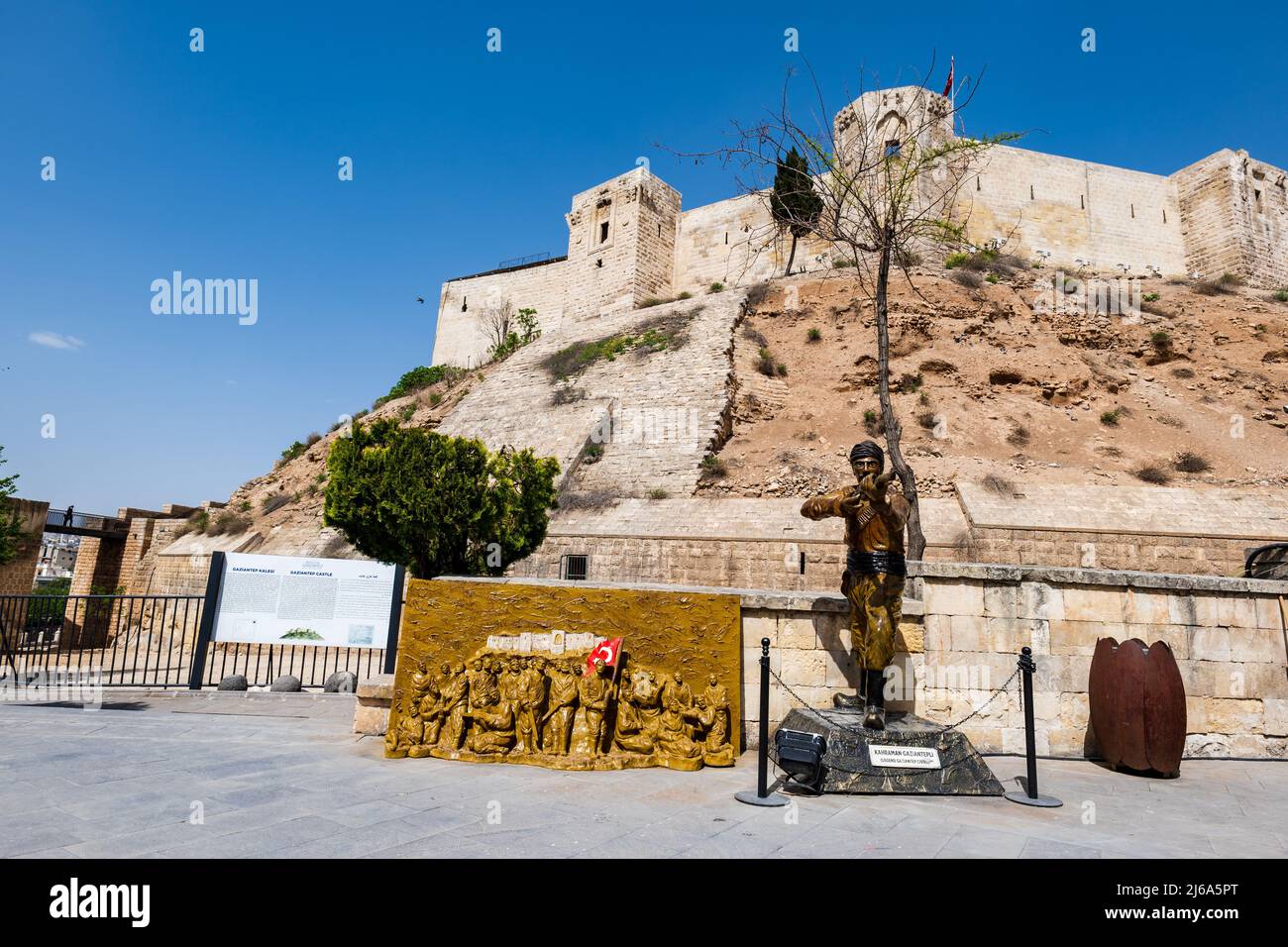 Gaziantep castle, Gaziantep Kalesi in the old town of Gaziantep, Turkey ...