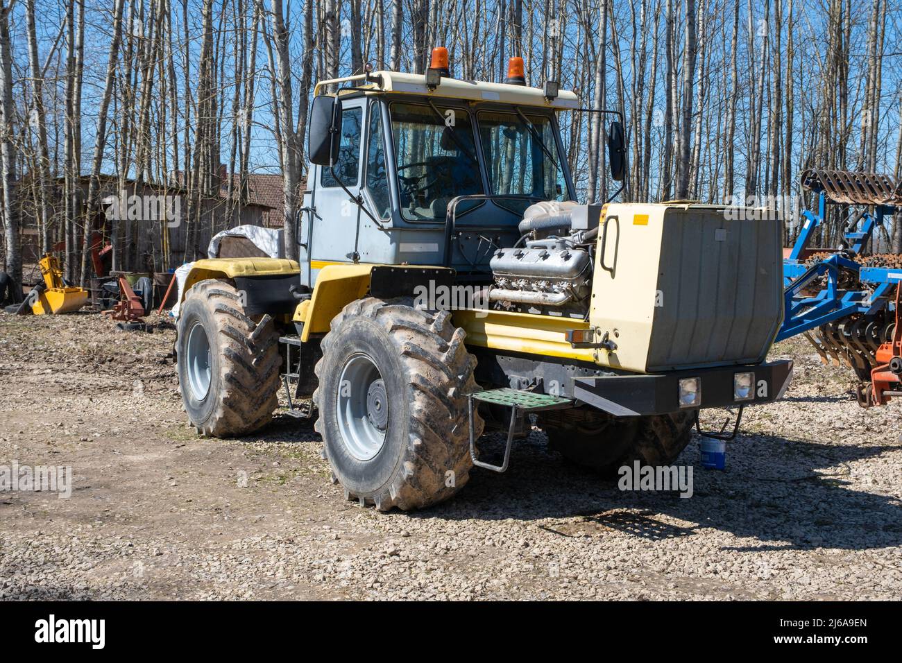 Potato digging tractor hi-res stock photography and images - Alamy