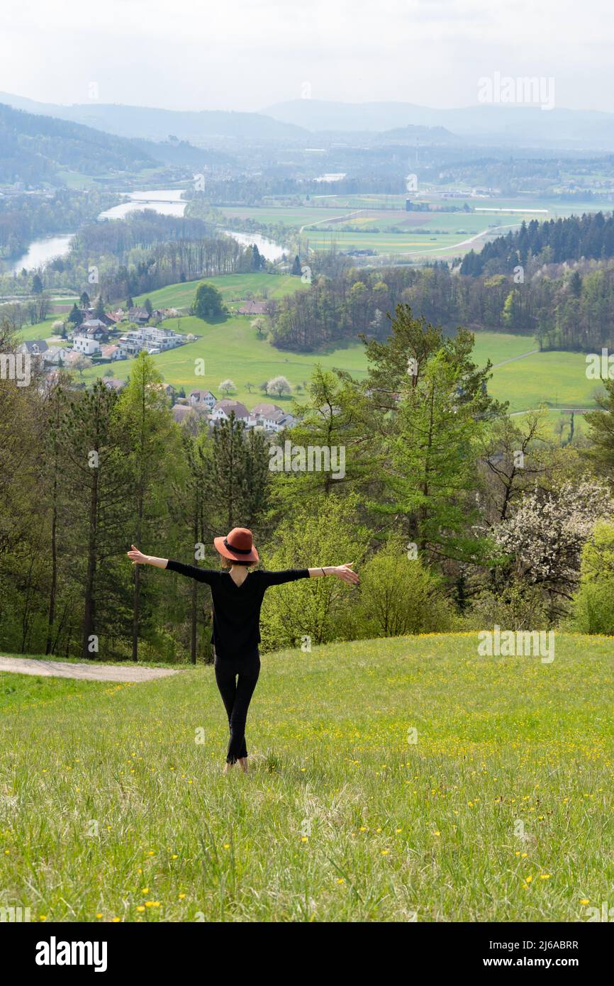 Skinny arms hi-res stock photography and images - Alamy
