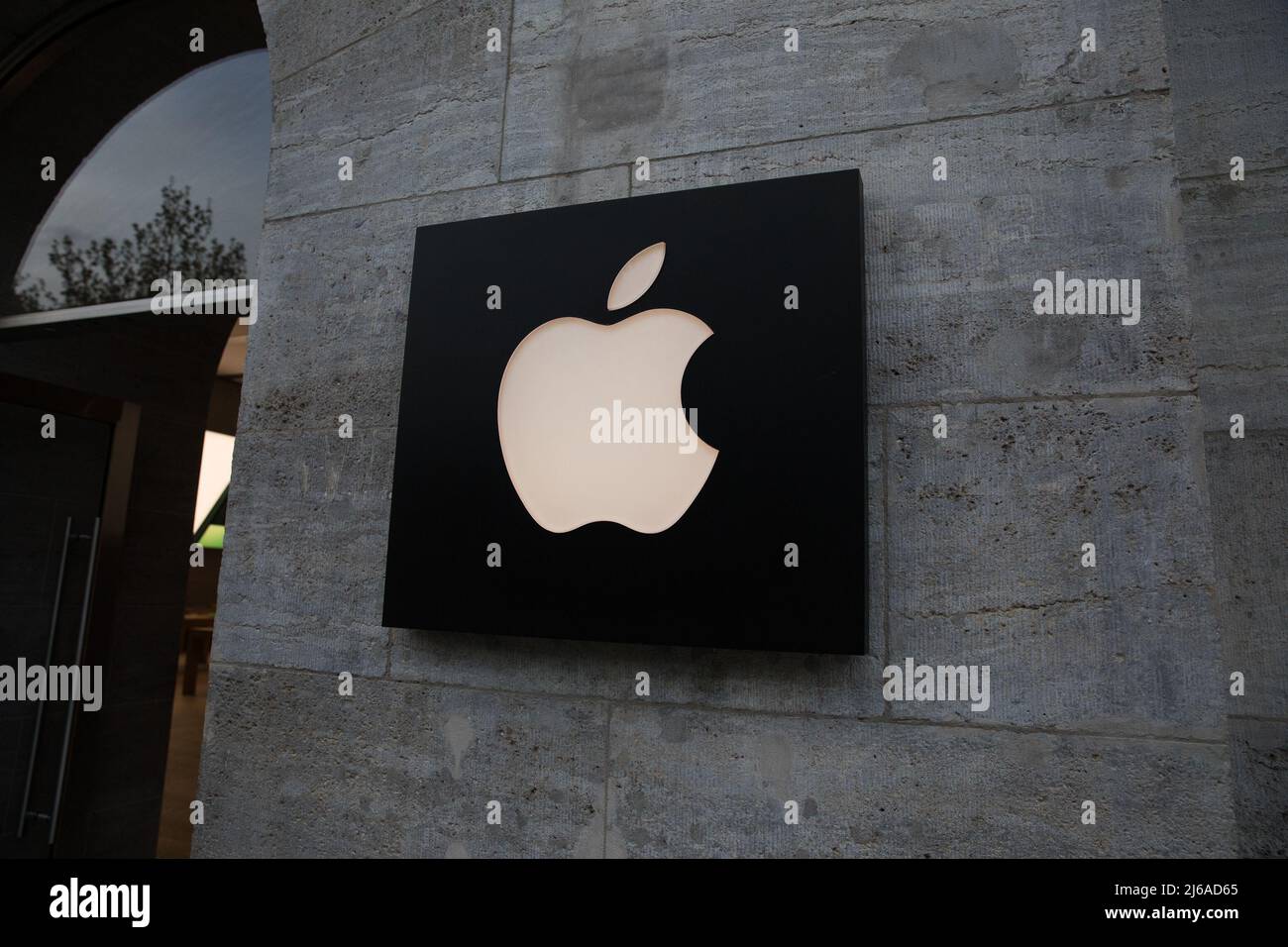 Berlin has two Apple Stores, and one is located at Kurfuerstendamm, one ...