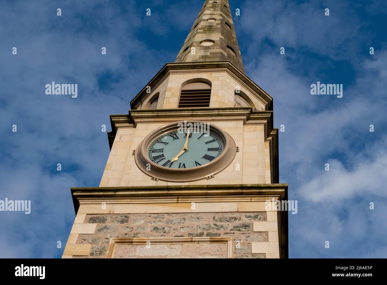 7pm clock hi-res stock photography and images - Alamy