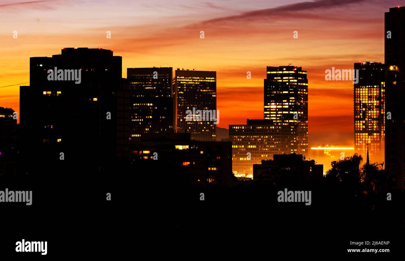 Los angeles downtown sunset skyscrapers hi-res stock photography and ...