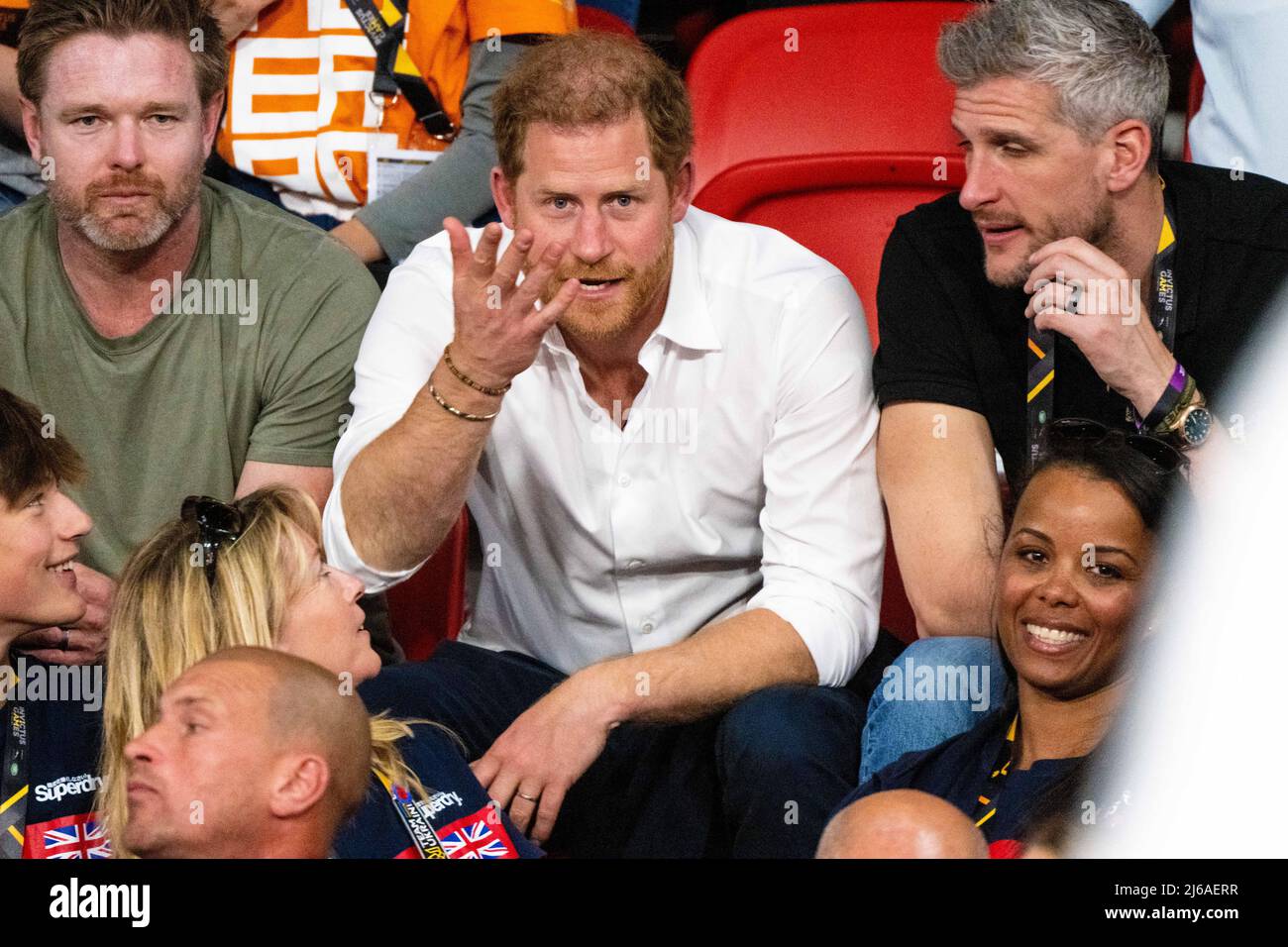 Prince Harry, Duke of Sussex visits Powerlifting during the 5th the ...