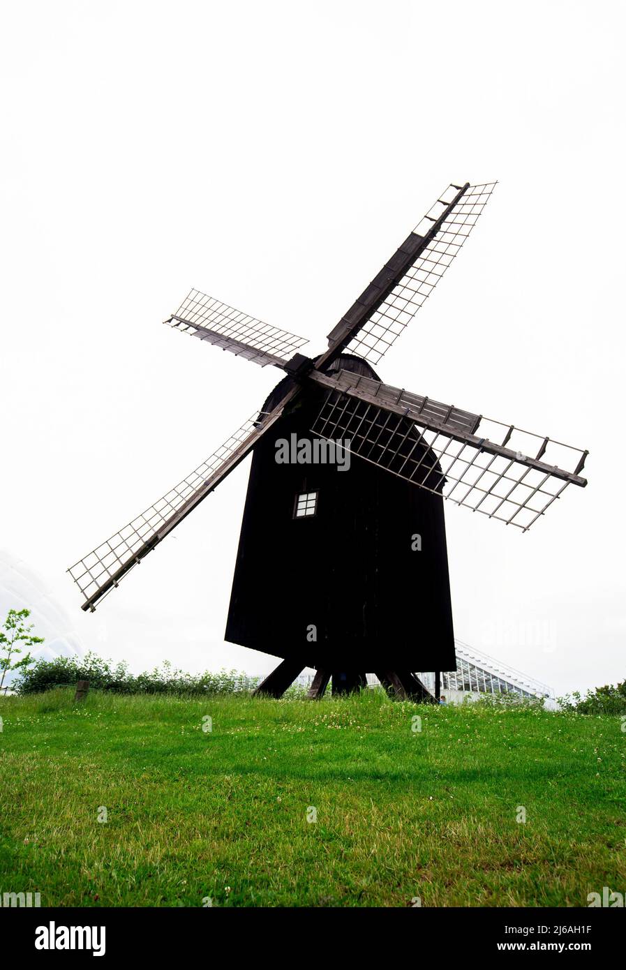 Old winmill hi-res stock photography and images - Alamy