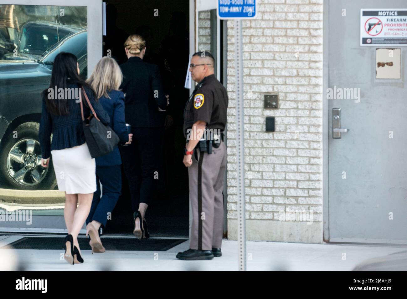 27 April 2022 - Fairfax County Courthouse following WednesdayÕs ...