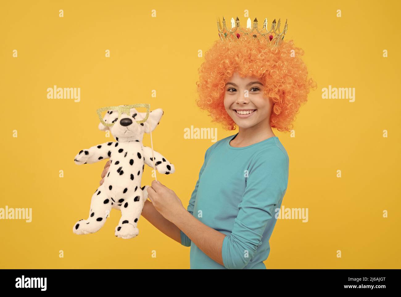Kid and play wig store