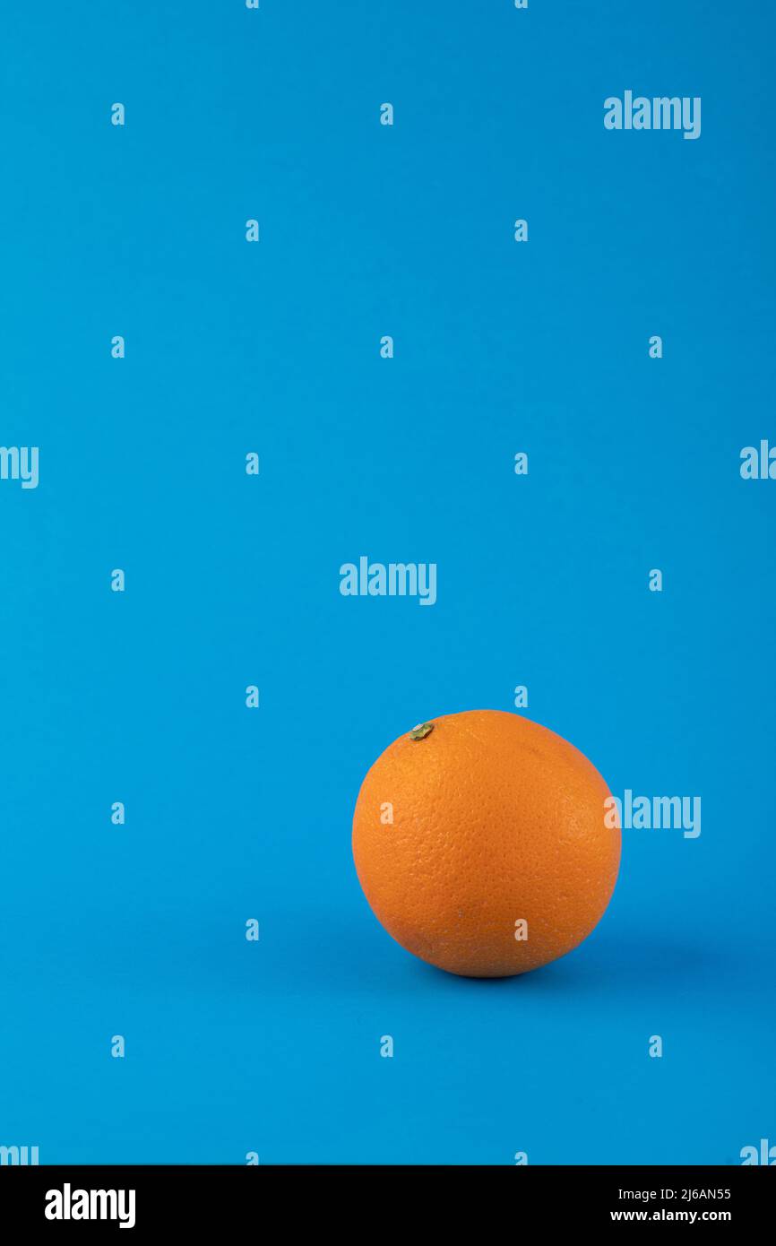 Navel orange hi-res stock photography and images - Alamy