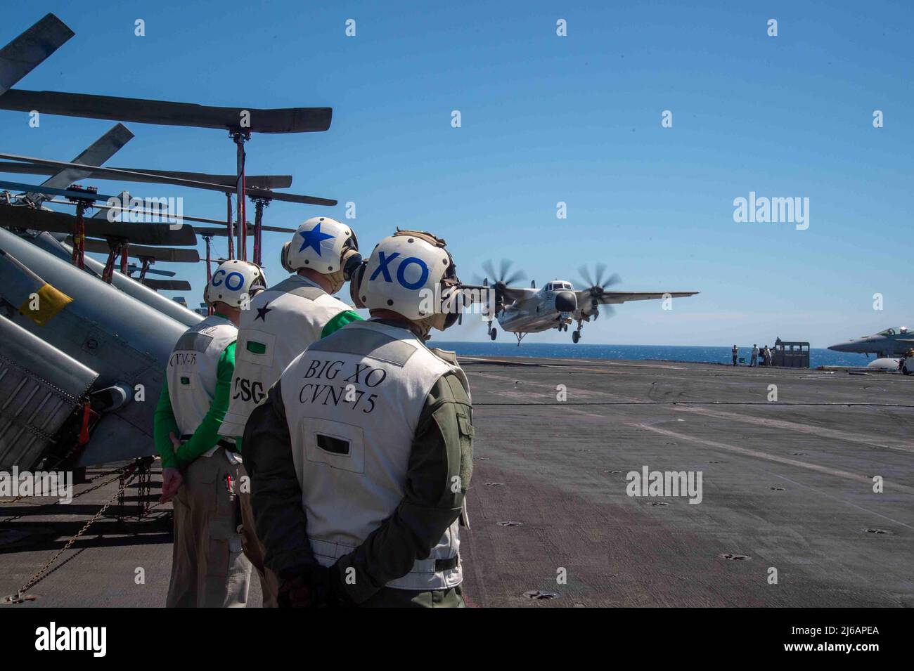 220428-N-BP862-2072 ADRIATIC SEA (April 28, 2022) From left to right ...