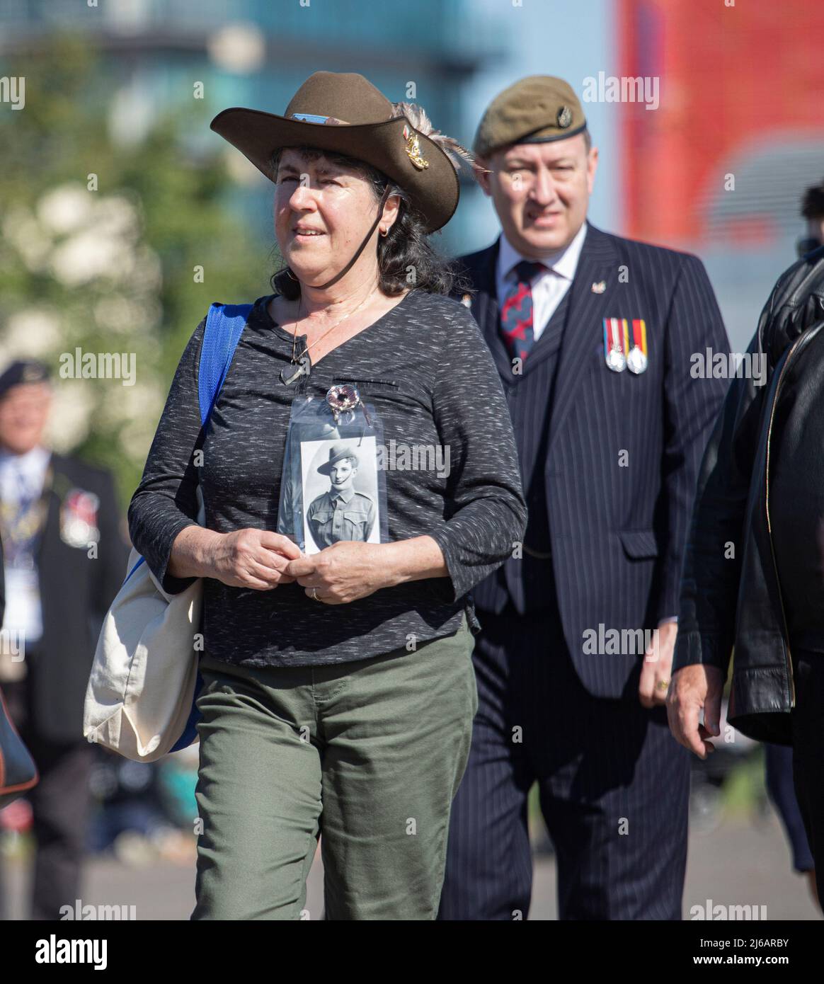 Melbourne Australia: Anzac Day parade at Shrine of Remembrance. ANZAC ...