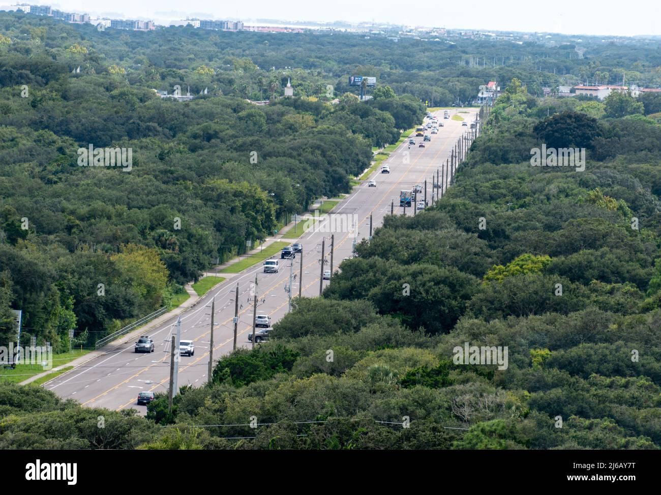Four lane freeway hi-res stock photography and images - Alamy