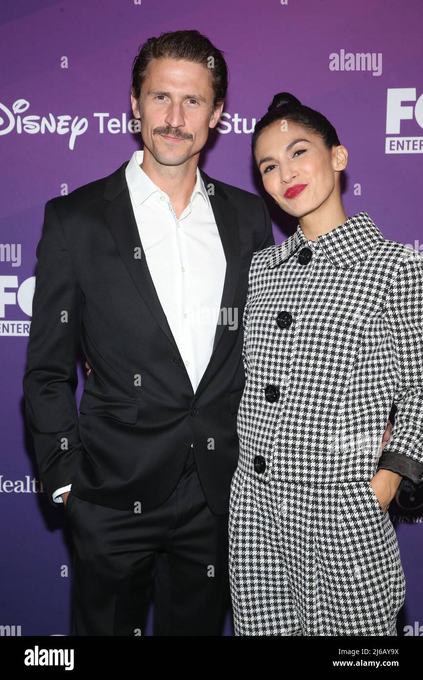 Jonathan howard and elodie yung hi-res stock photography and images - Alamy