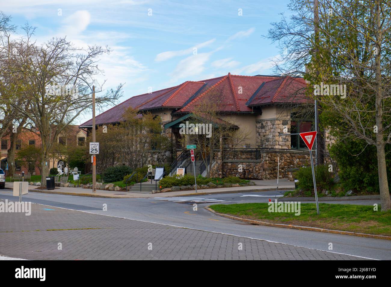 Cary memorial building lexington hi-res stock photography and images ...