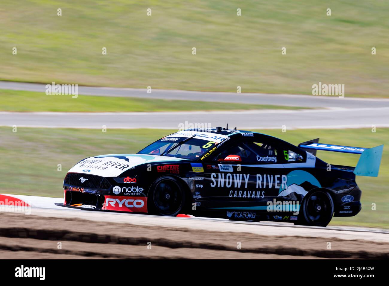 Perth, Australia. 30th Apr, 2022. 30th April 2022: Wanneroo Raceway ...