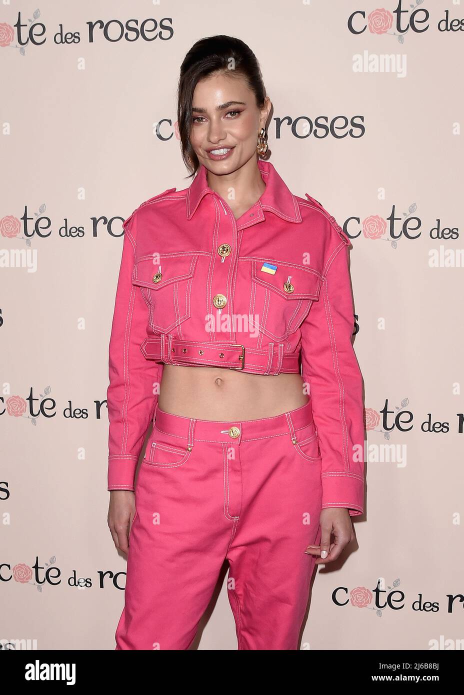 Yara walking on the red carpet at the Cote de Roses' Campaign Launch ...