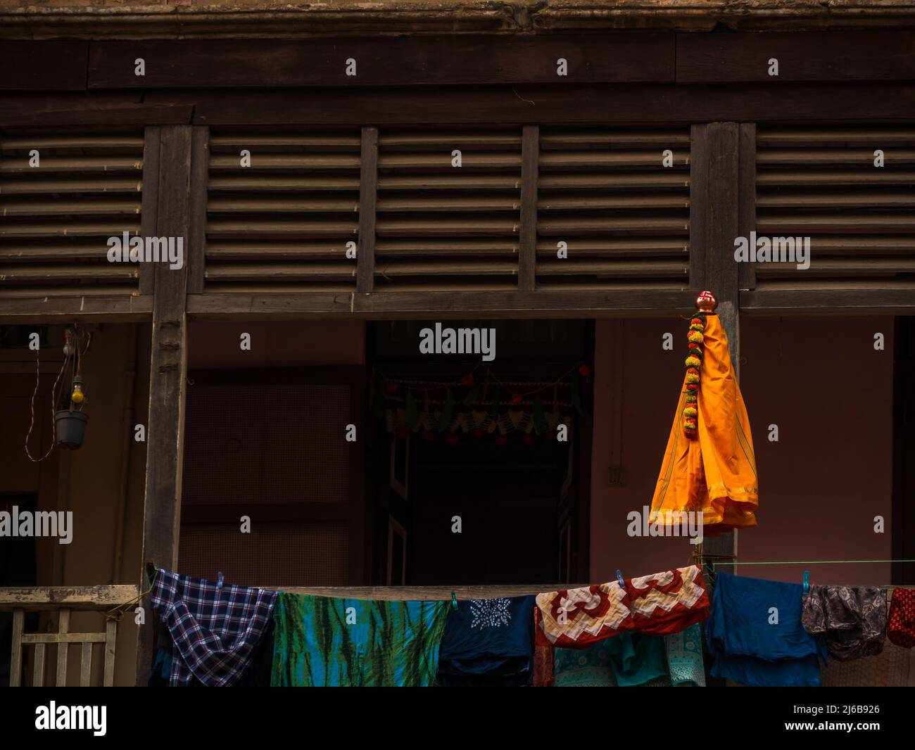 Indian chawls hi-res stock photography and images - Alamy