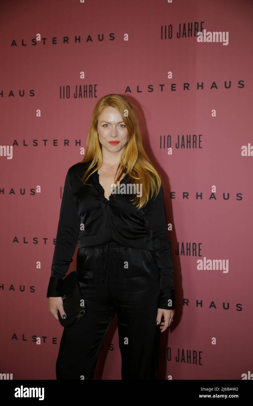 Esther Roling bei der 110 Jahre Alsterhaus - Geburtstagsparty im ...