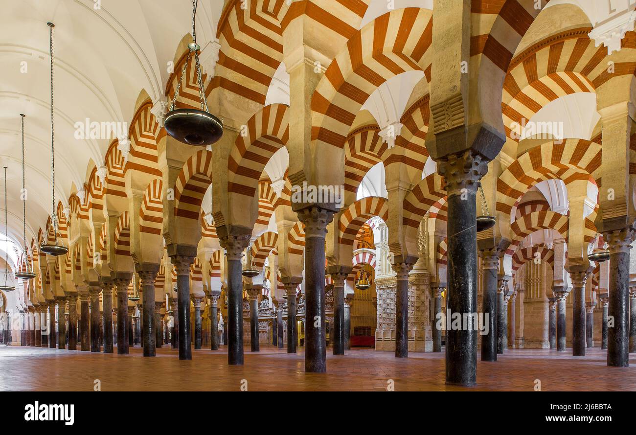 interior of mezquita moorish mosque in spain Stock Photo - Alamy