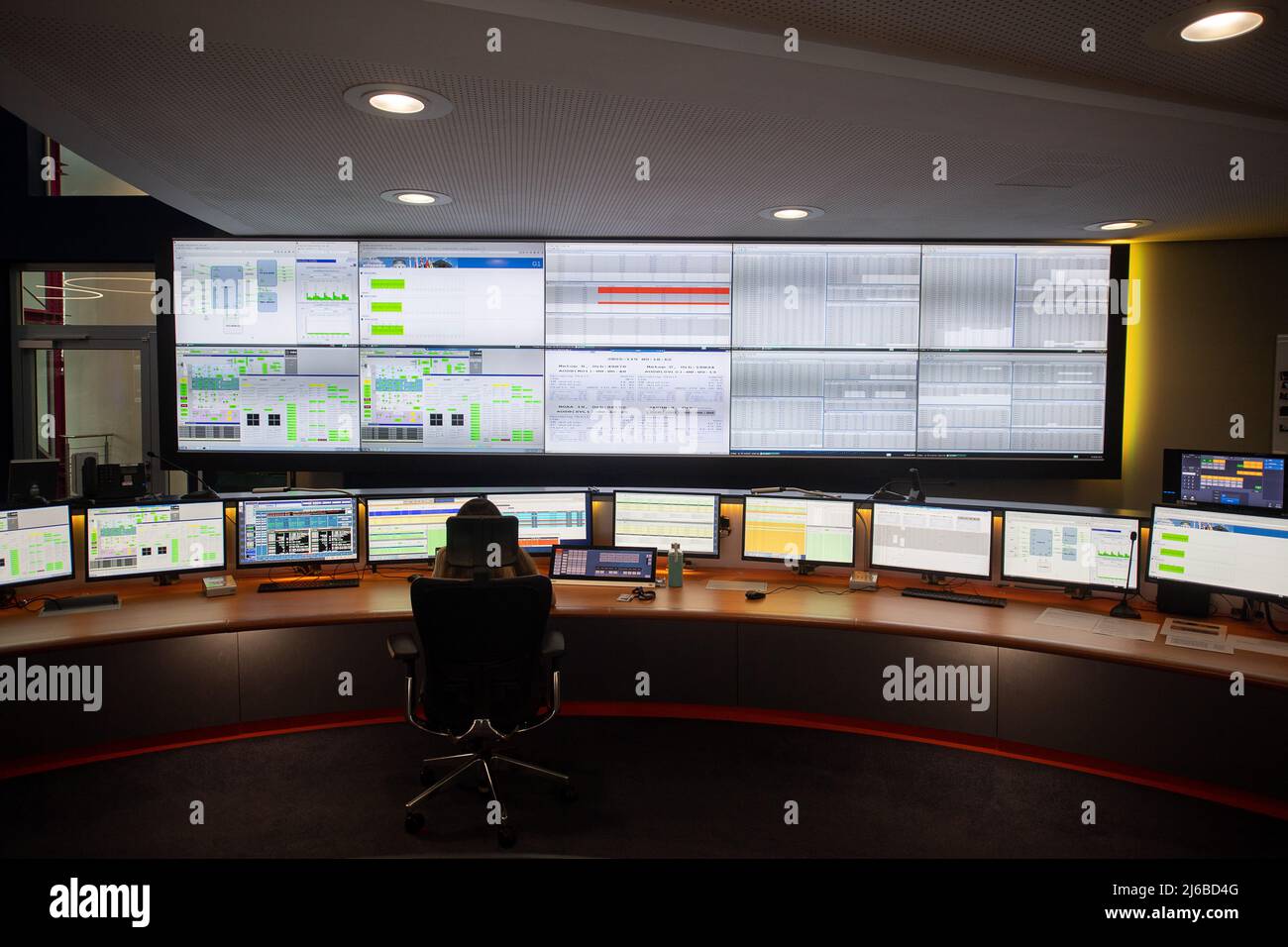 29 April 2022, Hessen, Darmstadt: Employees of the European Organisation for the Exploitation of ...