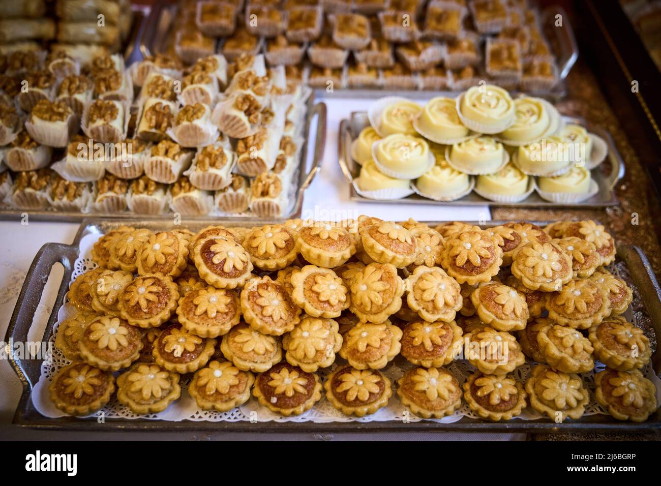 2022-04-30 11:20:21 THE HAGUE - In preparation for the sugar fest ...