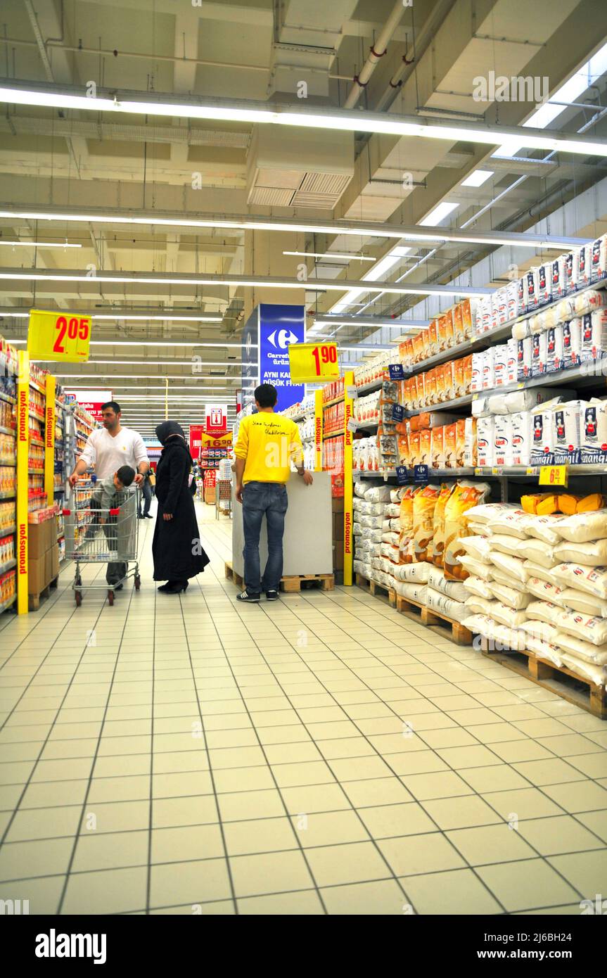 Carrefour supermarket istanbul turkey hi-res stock photography and ...