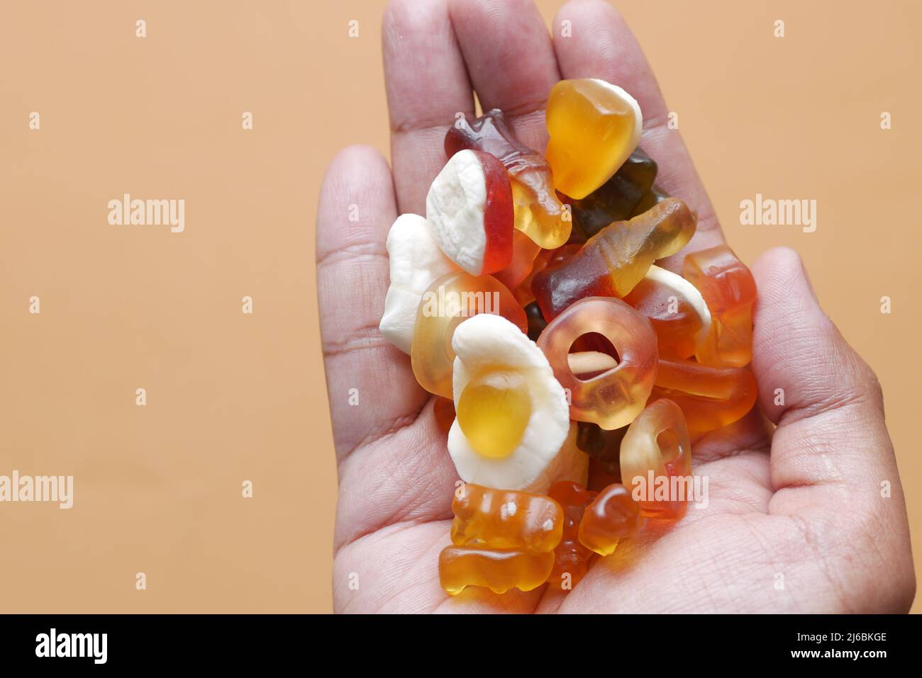 Gummy bear hand hi-res stock photography and images - Alamy