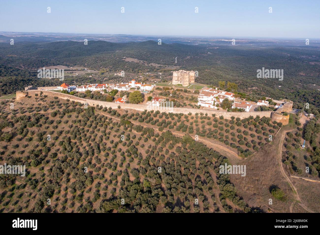 Castle of Evoramonte or Castelo de Évoramonte, Evoramonte, Portugal ...