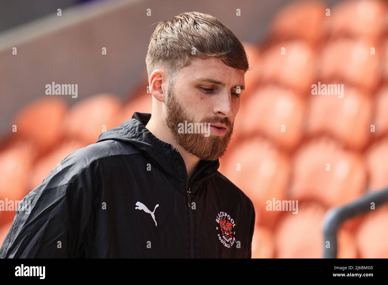 Daniel Grimshaw #32 of Blackpool arrives at Bloomfield Road Stock Photo - Alamy