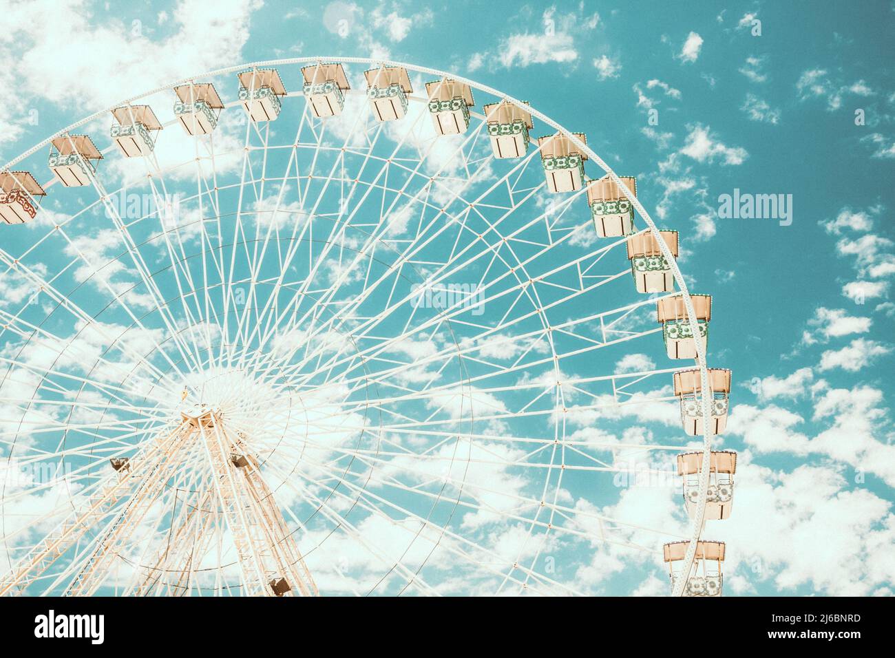 Ferris wheel of fair and amusement park Stock Photo - Alamy