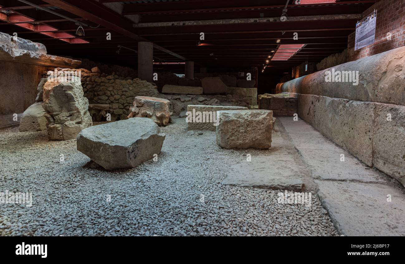 This complex testifies to what remains of the Italic temple from the ...