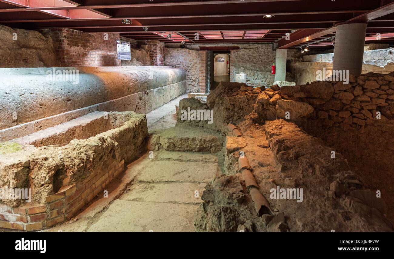 This complex testifies to what remains of the Italic temple from the ...