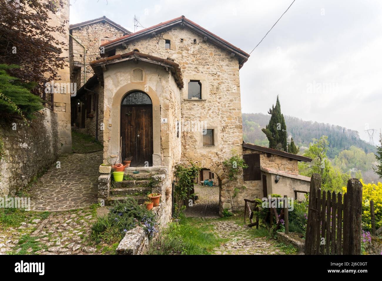 Borgo la scola hi-res stock photography and images - Alamy