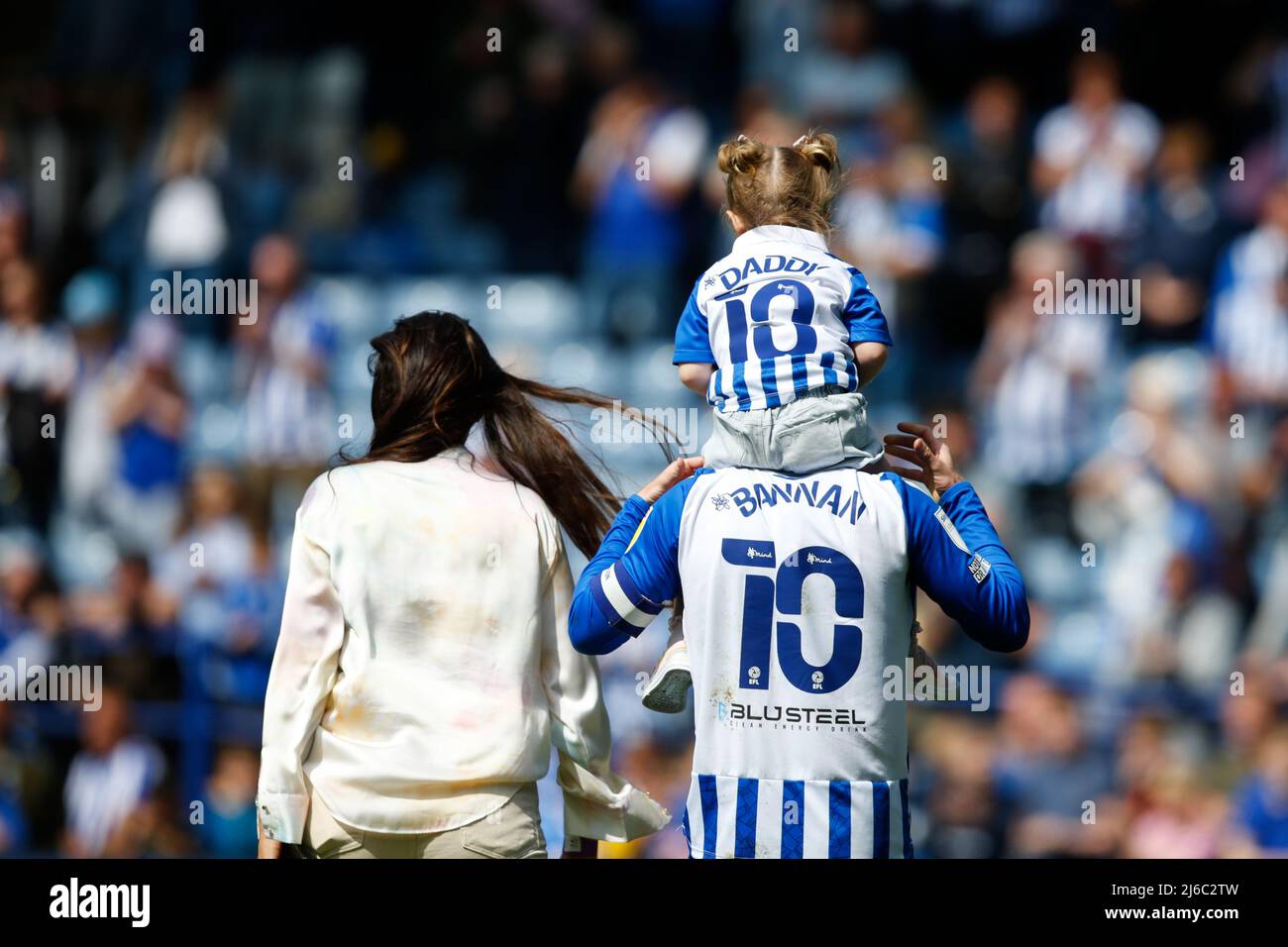 Barry Bannan #10 of Sheffield Wednesday takes his family on to the ...